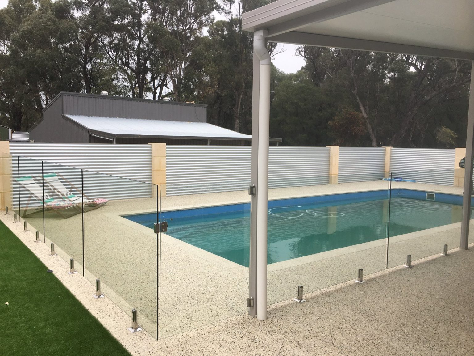 JJB Fencing - Mandurah fencing & gate supply and installation specialists